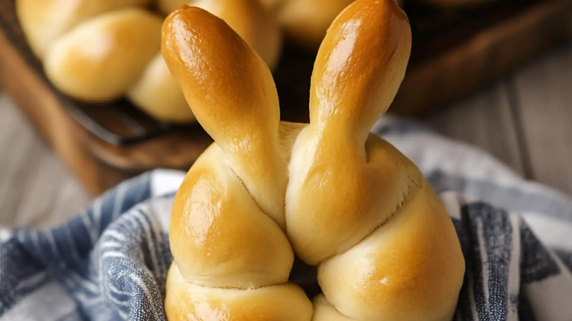 Bunny Buns – Soft, Fluffy & Adorable Easter Treats! - Things Cook